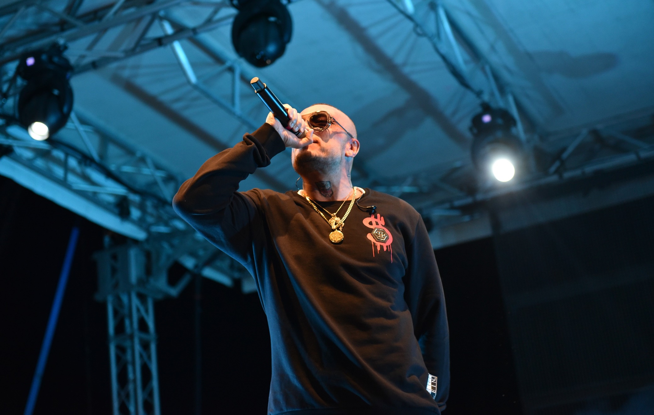 Guè, tracklist e data di uscita del nuovo album Tropico del Capricorno ...