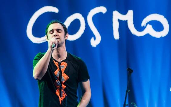 Cosmo pubblica a sorpresa il nuovo EP 'Quando ho incontrato Ivreatronic ...
