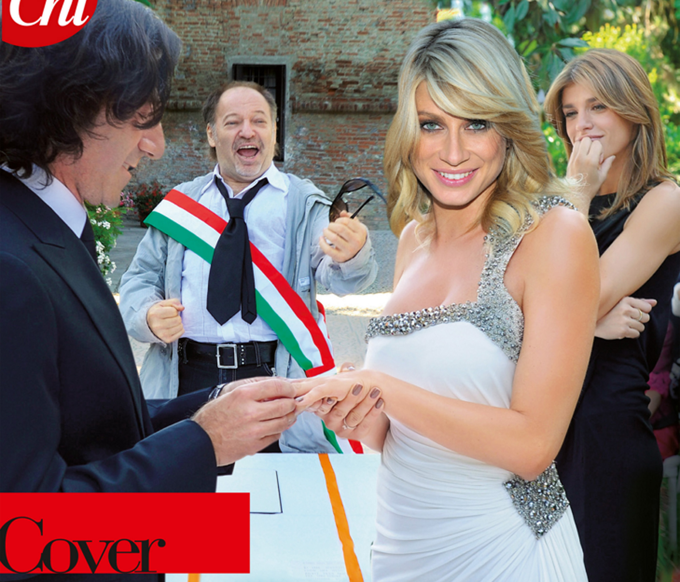 I 45 anni di Maddalena Corvaglia, com'è cambiata l'ex velina: le foto ...