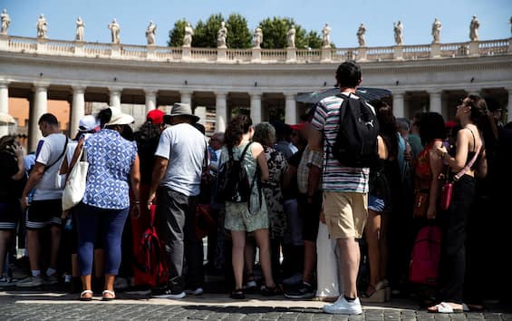 Turismo, 21 miliardi spesi con carta da turisti stranieri in Italia ...