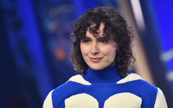 Sanremo 2023 Madame Con Il Bene Nel Male Il Testo Della Canzone Sky