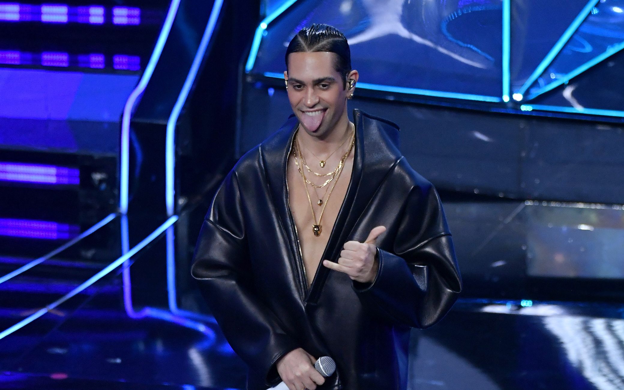 Mahmood, prima e dopo il cambio di look: le foto del cantante di Tuta ...