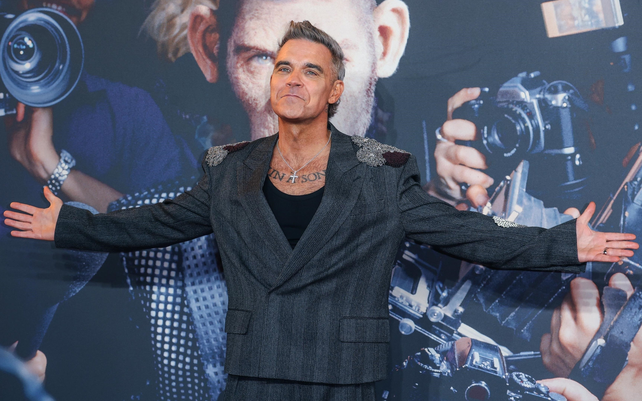 Robbie Williams, cancellato il concerto a Istanbul per ragioni di ...