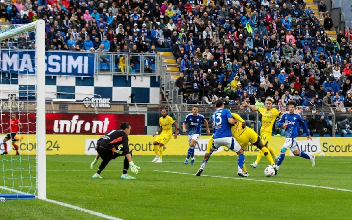 Como-Parma 1-1, gol e highlights: Nico Paz risponde a Bonny | Sky Sport