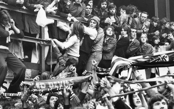 West Ham-Manchester United: quando nascono gli Hooligans | Sky Sport