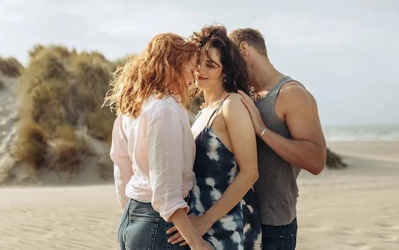 La coppia della porta accanto, trama e cast della miniserie thriller britannica | Sky TG24