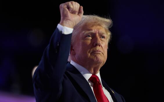 Usa 2024, Trump dopo l'attentato: 'Dio vuole che io sia presidente ...