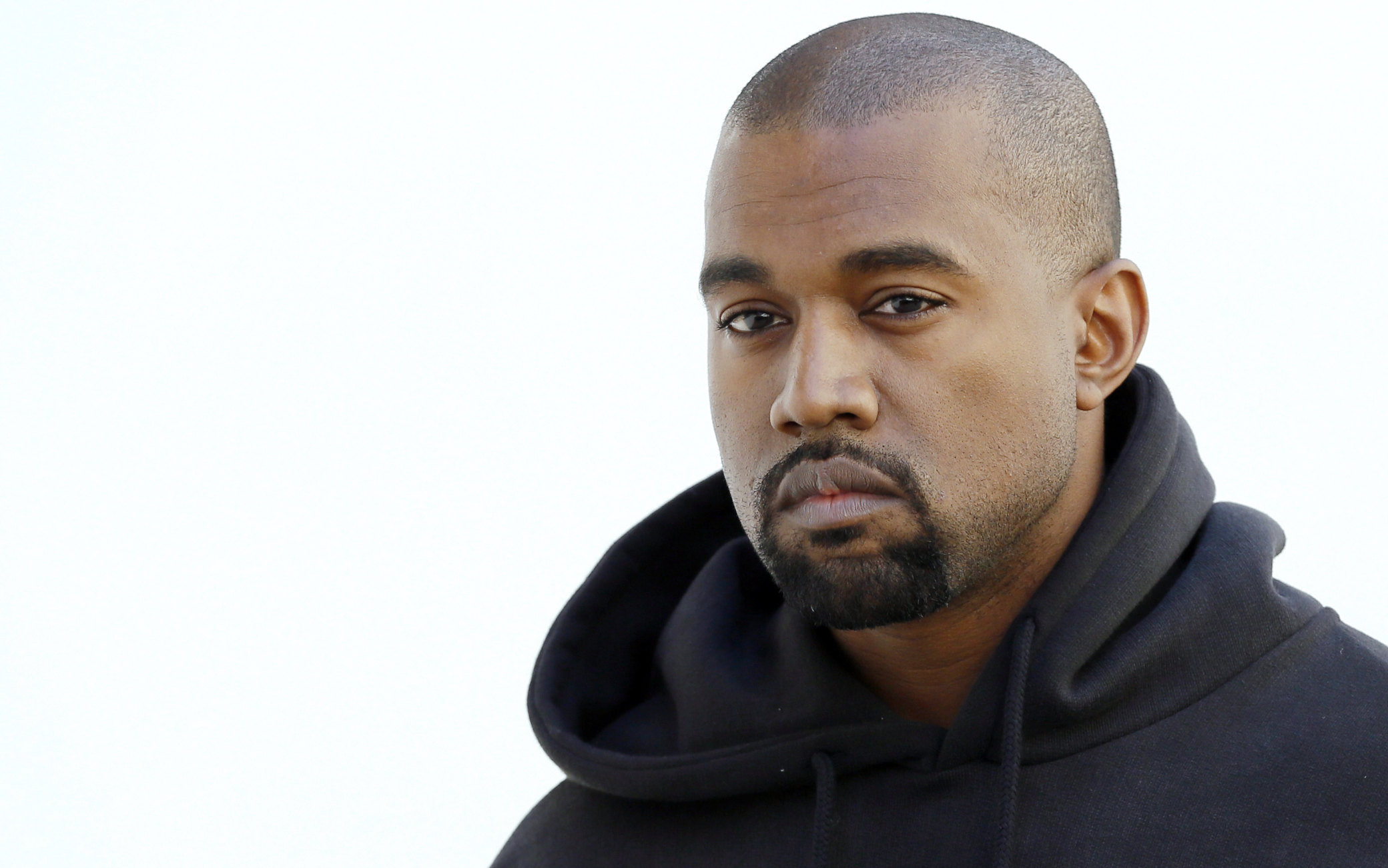 Kanye West pubblica la deluxe version di 'Donda': info e tracklist