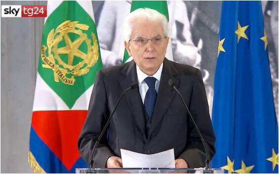 Mattarella riceverà la Nazionale e Berrettini lunedì al Quirinale | Sky TG24