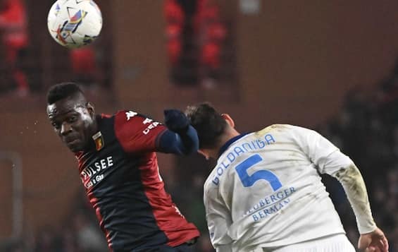 Balotelli al Genoa, due ammonizioni nelle prime due presenze in Serie A ...