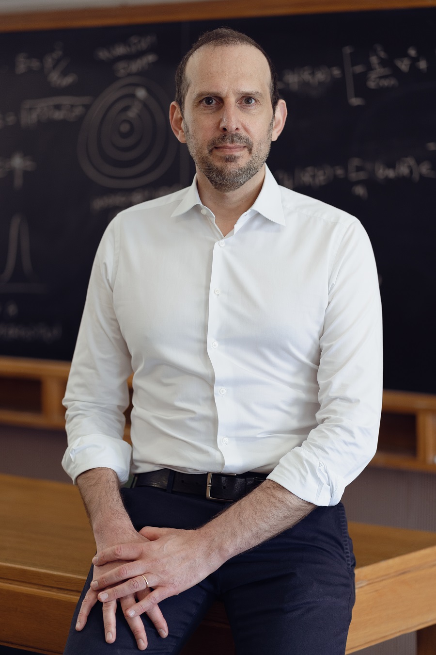 Intervista al professor Angelo Bassi, 'il fisico che vuole ...