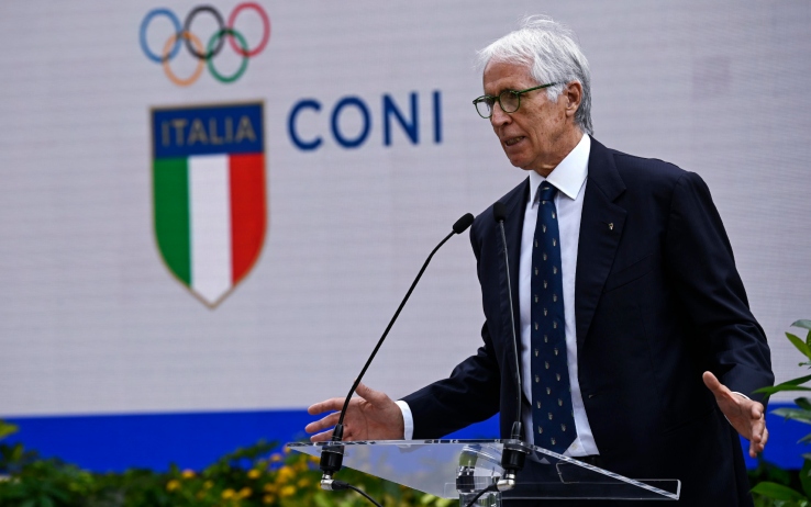 Coni, Luciano Buonfiglio eletto nuovo presidente: le news di oggi | Sky ...