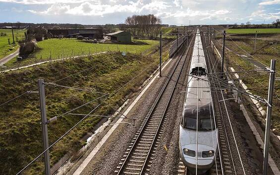 Trenta paesi e 40mila destinazioni, cos'è e come funziona l'Interrail ...