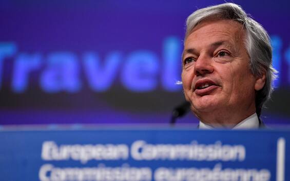 Belgio, l’ex commissario Ue Didier Reynders indagato per riciclaggio ...