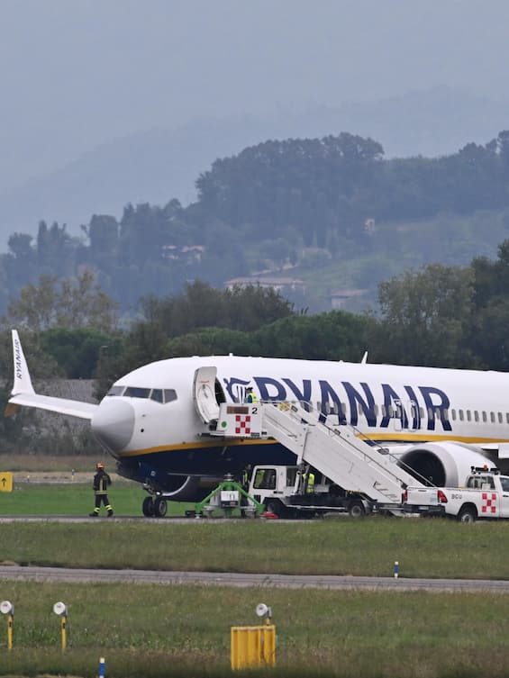 Orio al Serio, scoppio pneumatico aereo Ryanair. Scalo riaperto dalle ...