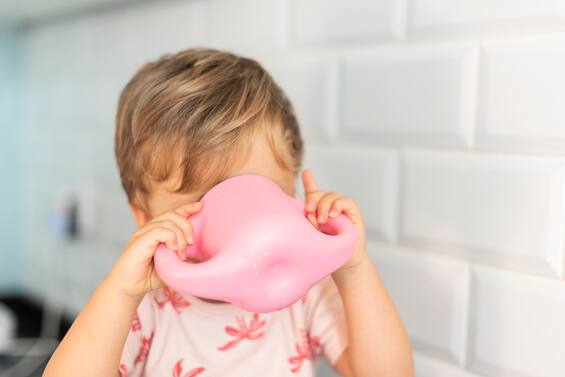 Altroconsumo, inchiesta sui bisfenoli: cosa sono e perchè fanno male ...