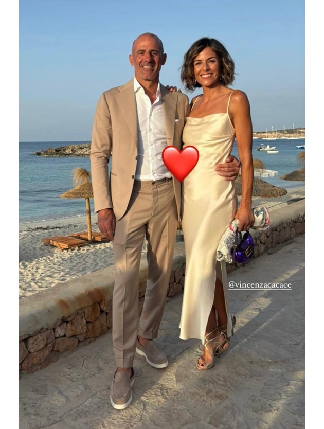 Pippo Inzaghi sposa Angela Robusti a Formentera: i vip al matrimonio ...