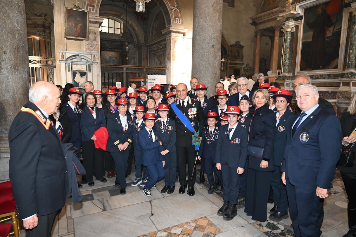 Virgo Fidelis, oggi si celebra patrona Arma Carabinieri: significato e curiosità | Sky TG24
