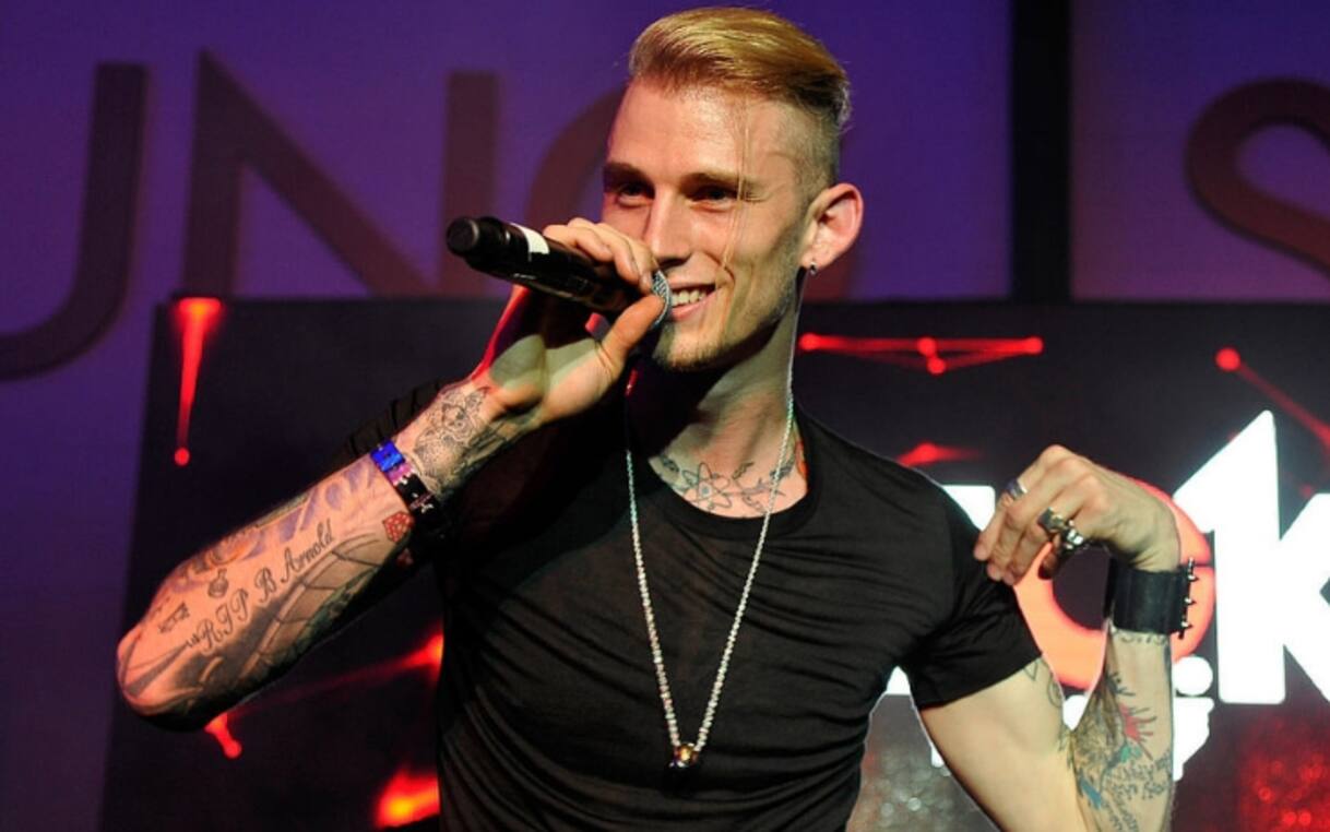 Machine Gun Kelly: il nuovo EP è “Binge” | Sky TG24