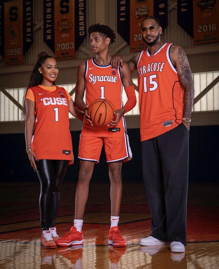 NBA, Kiyan Anthony posa con la maglia dei Syracuse Orange che fu di suo ...