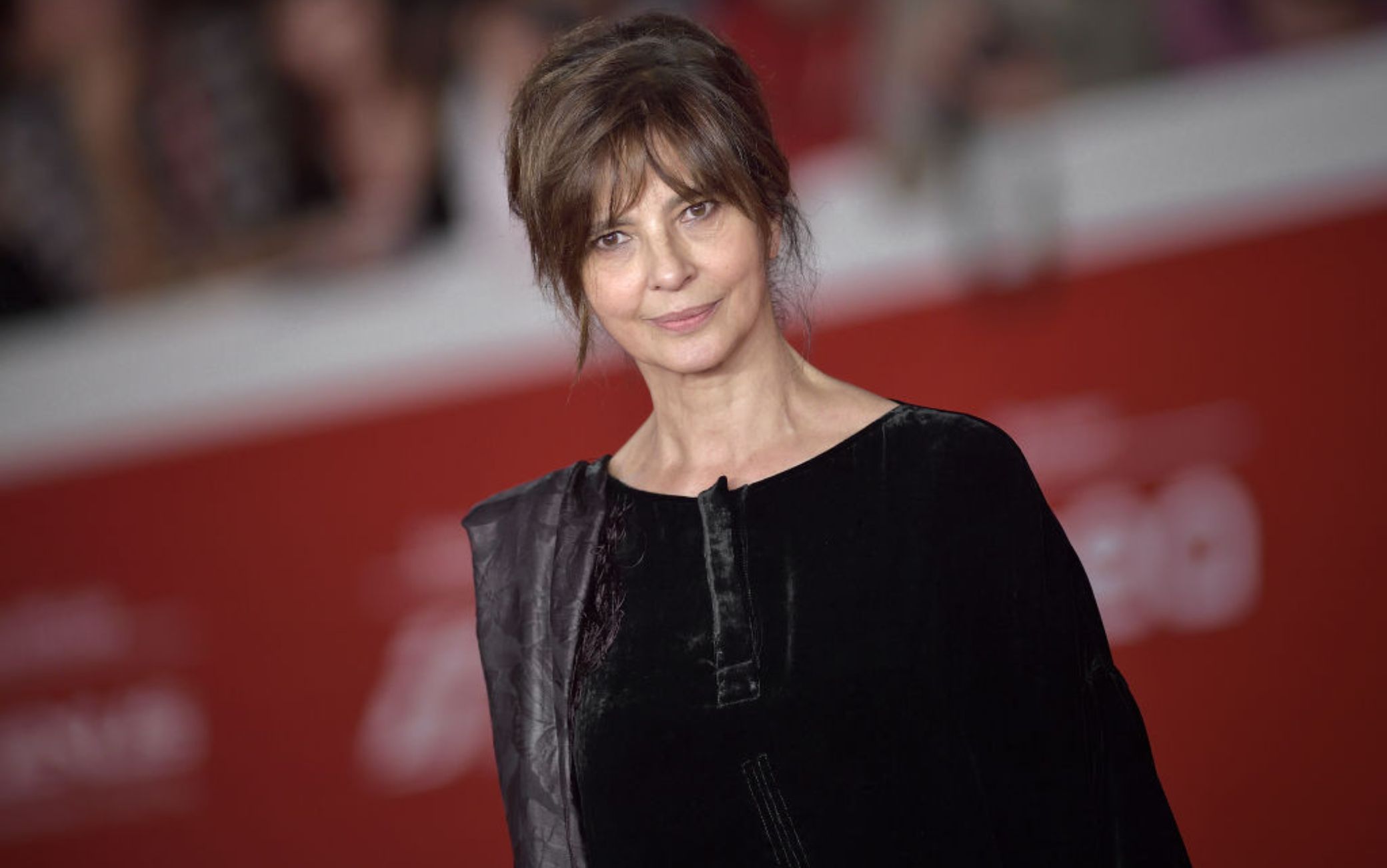 Folle d'amore, il cast e cosa sapere del film con Laura Morante nei panni di Alda Merini | Sky TG24