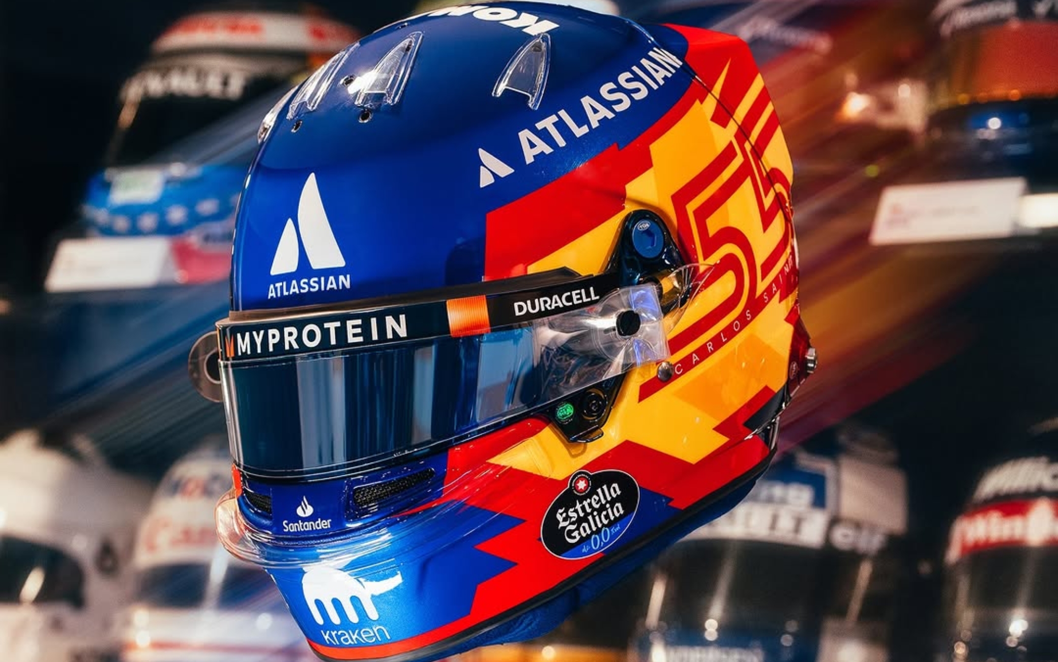 F1, Sainz svela il casco per il 2025 con la Williams | Sky Sport