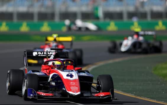 F3, Sprint Race del GP Spagna: vince O'Sullivan, terzo Fornaroli. I ...