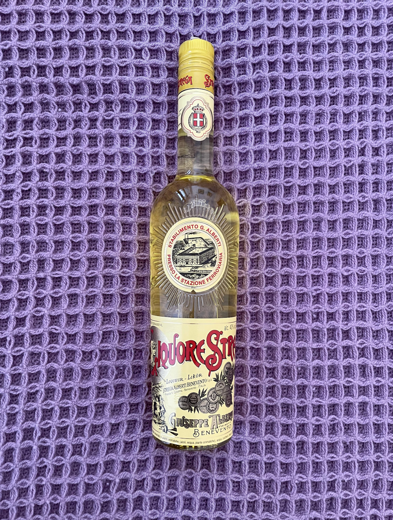 Cose molto italiane, l’Italia raccontata attraverso icone senza ...