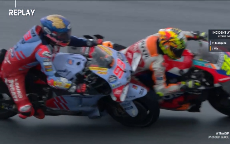 Marquez, caduta nel GP Thailandia: VIDEO | Sky Sport