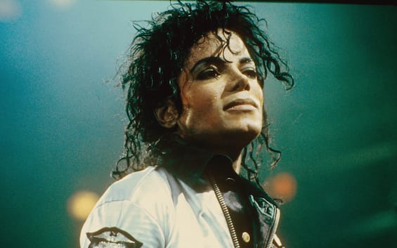 Il film su Michael Jackson si farà: Universal ha acquistato i diritti ...