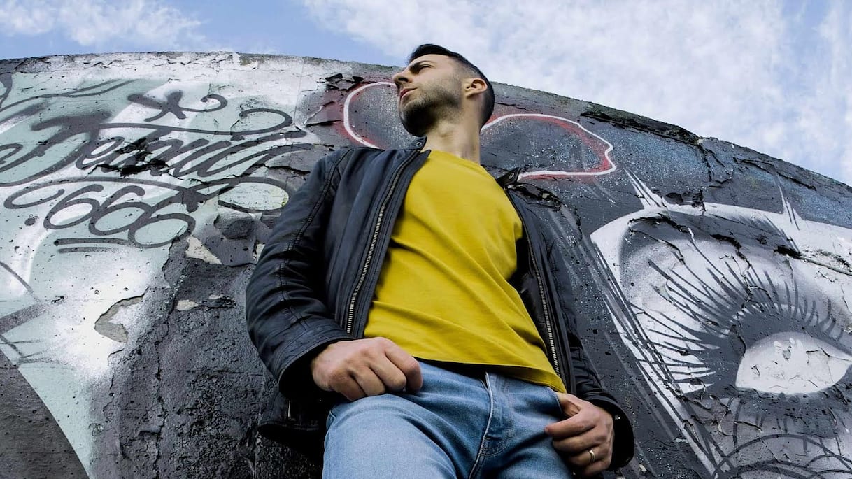 Carlo Pontevolpe presenta il singolo Nessuna via di Mezzo: il video