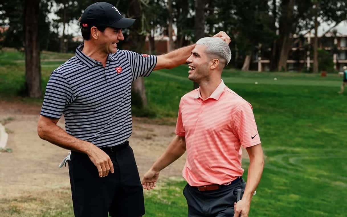 Alcaraz e Federer, partita di golf insieme prima della Laver Cup. Foto ...