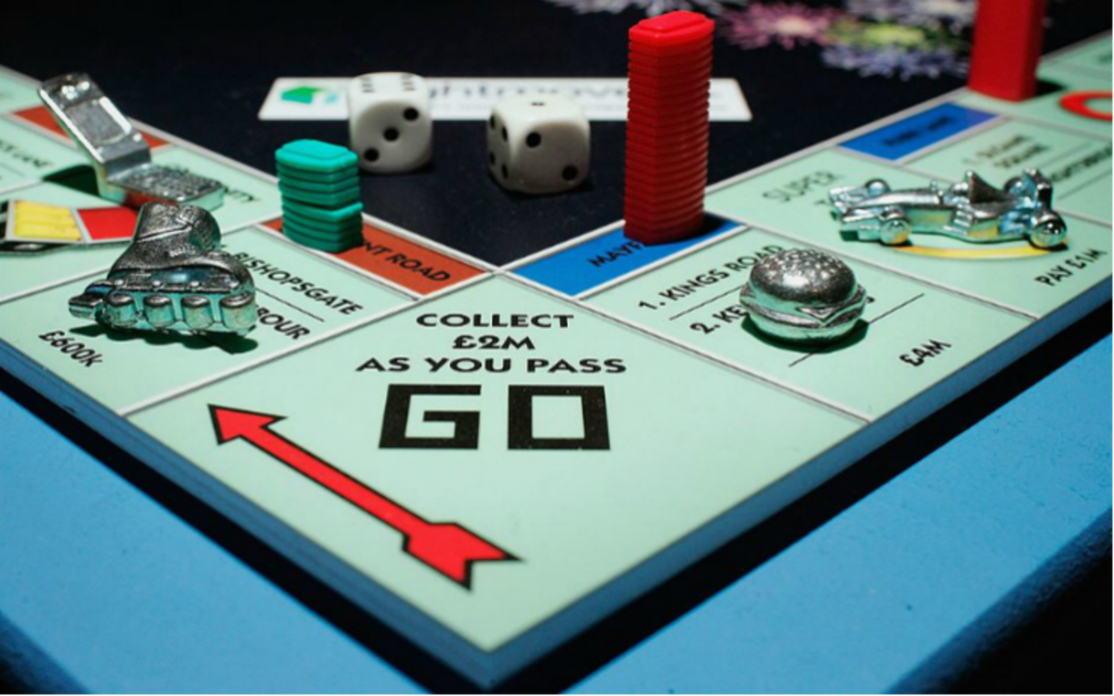 Monopoly, un voto online per scegliere le nuove pedine | Sky TG24