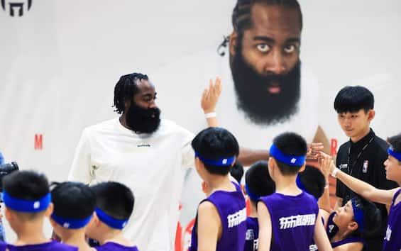 NBA, James Harden: il suo futuro è in Cina? | Sky Sport