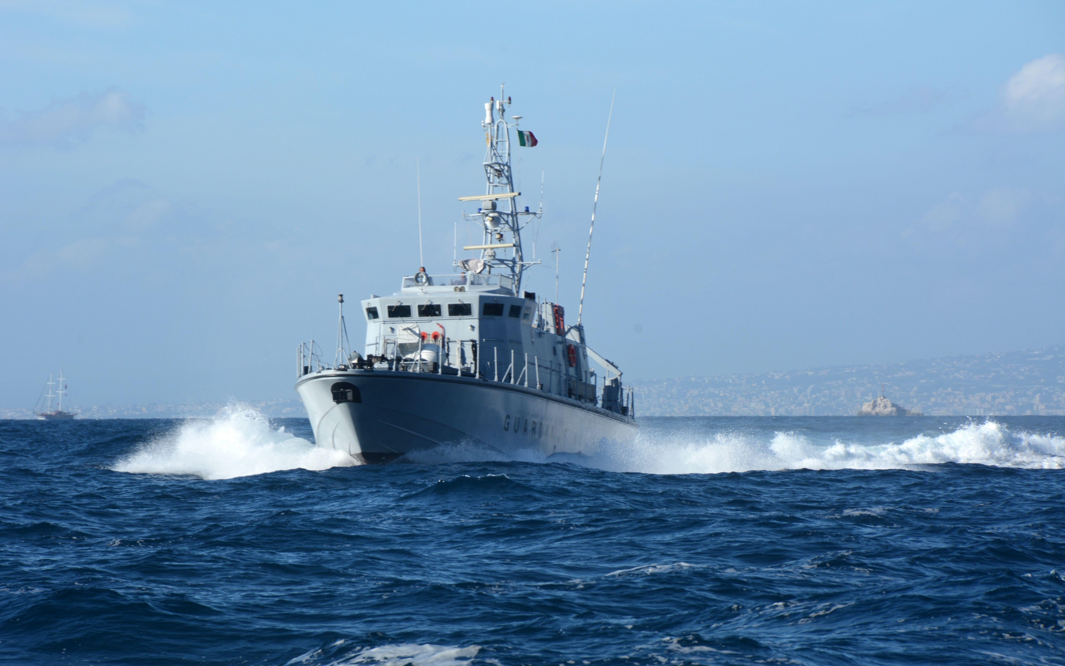 Migranti e soccorsi in mare: cosa sono e come funzionano le aree SAR | Sky TG24