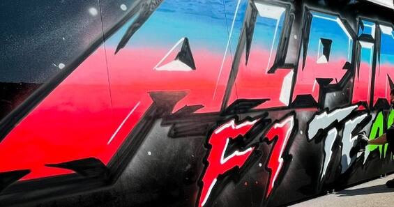 F1, GP Messico: un murale per Alpine, lo fanno Alonso e Ocon con l ...