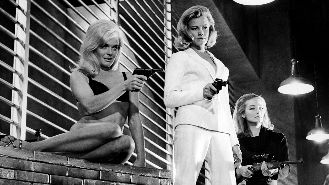 57 anni di Agente 007-Missione Goldfinger, le curiosità sul film con ...