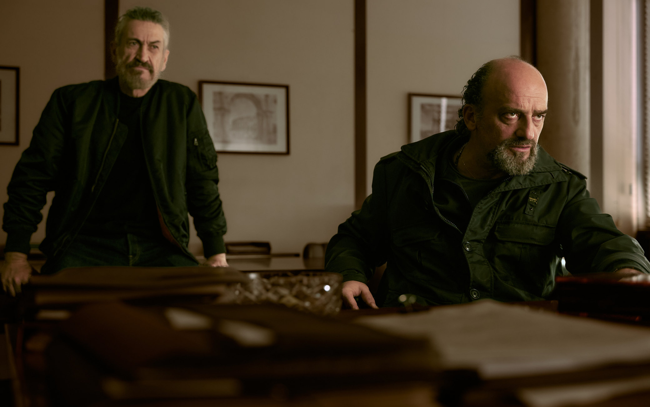 ACAB, il cast della serie tv con Marco Giallini e Adriano Giannini ...