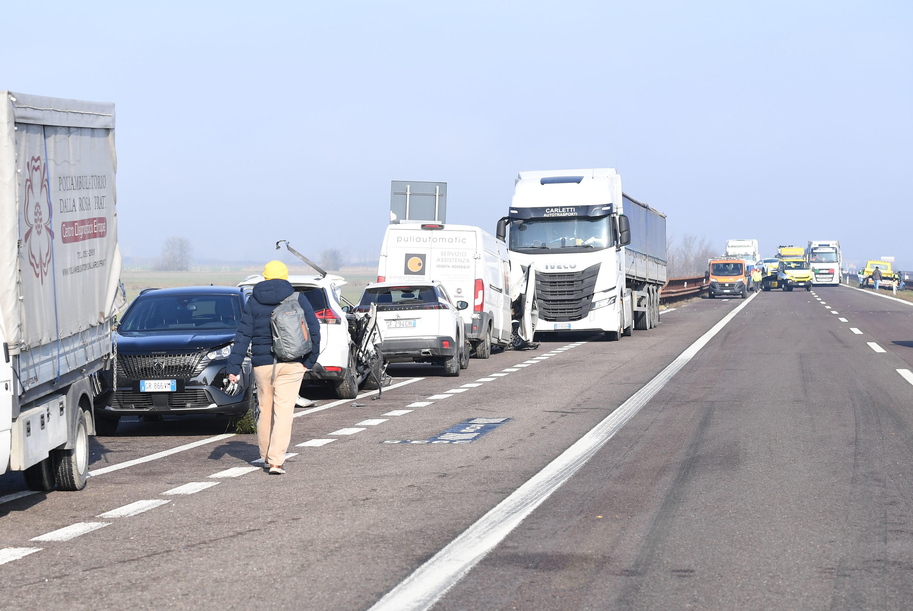 Incidente autostrada A22 oggi, maxi tamponamento a causa della nebbia. FOTO | Sky TG24