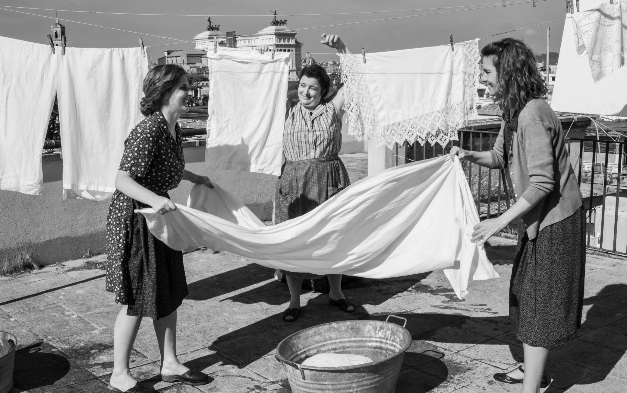 C’è ancora domani, il cast del film diretto e interpretato da Paola ...