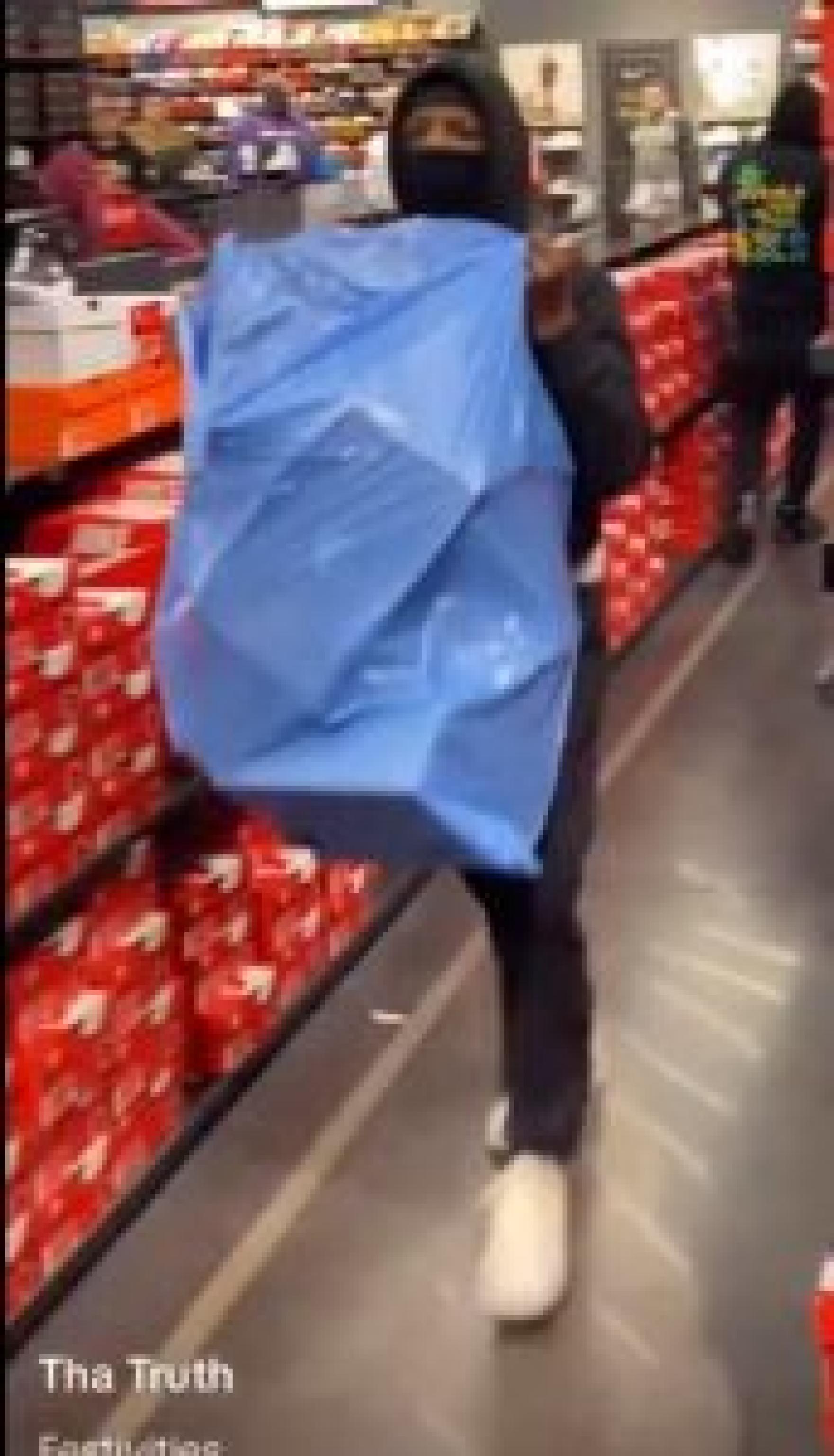 Maxi rapina negozio Nike Los Angeles, rubati 12.000 dollari di merce | Sky TG24