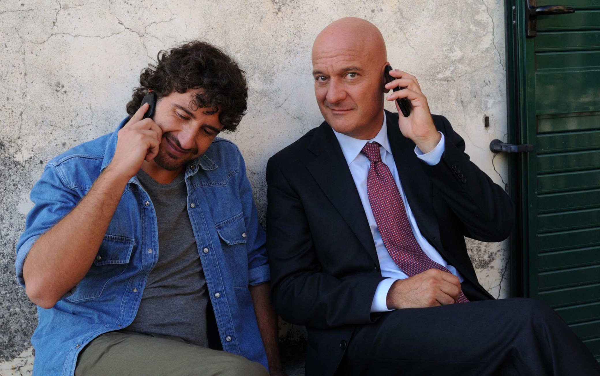 Alessandro Siani compie 50 anni, i suoi film più famosi da attore e ...