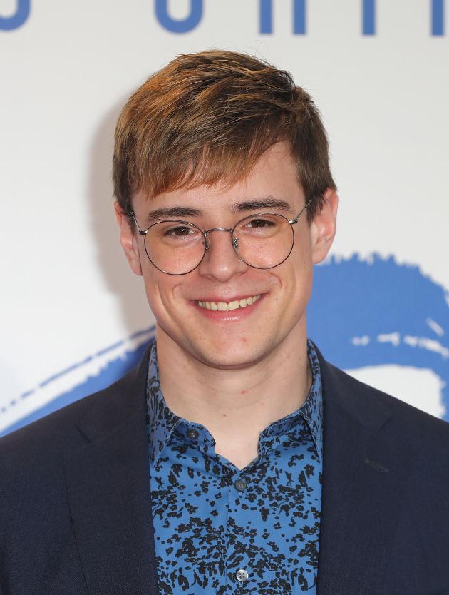 Ennio Doris - C'è anche domani, il cast del film con Massimo Ghini a confronto con i personaggi ...