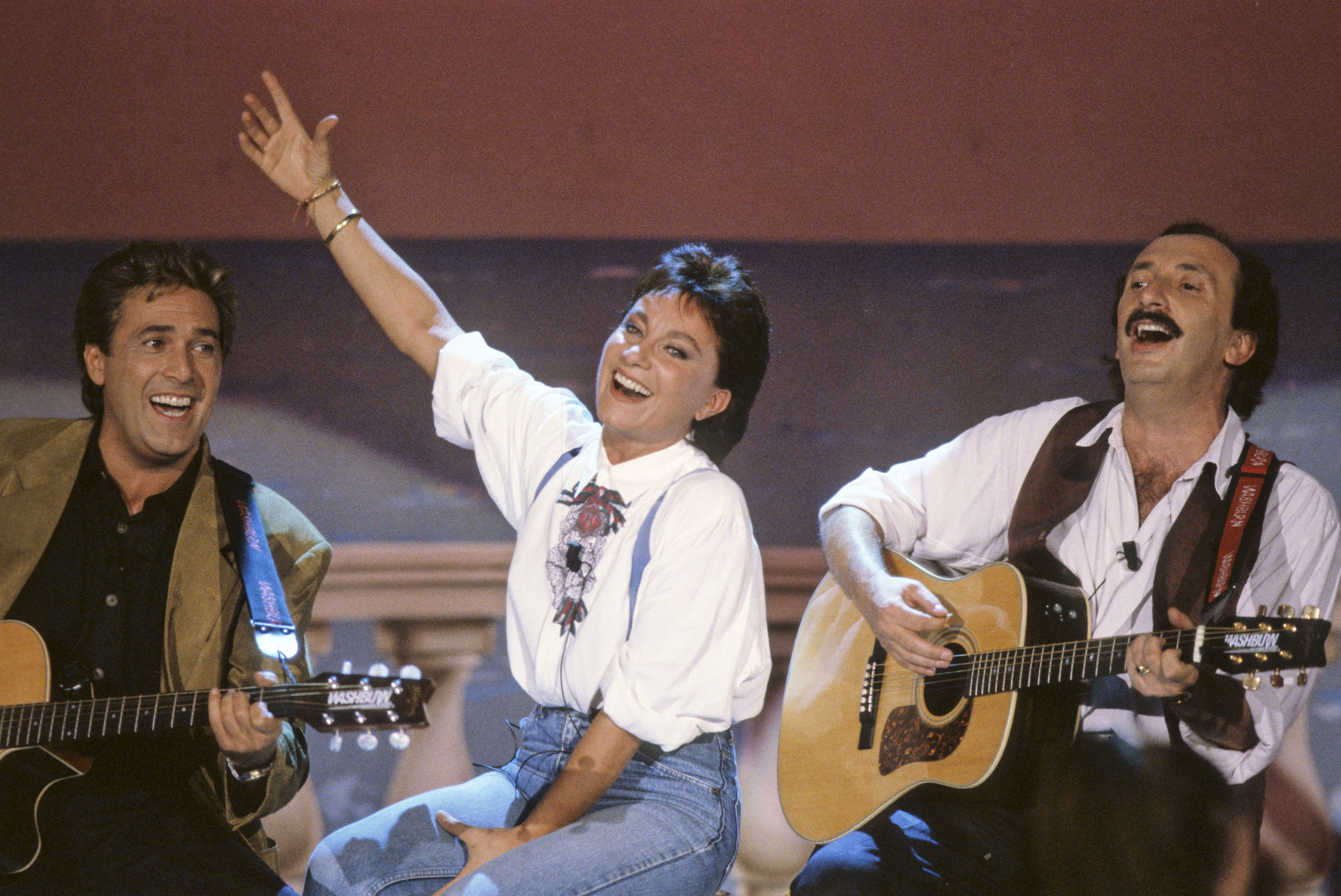 Ricchi e Poveri a Sanremo 2024, fotostoria di 50 anni di carriera | Sky ...