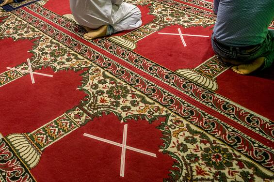 Inizia il digiuno del Ramadan, come funziona e in cosa è diverso da ...