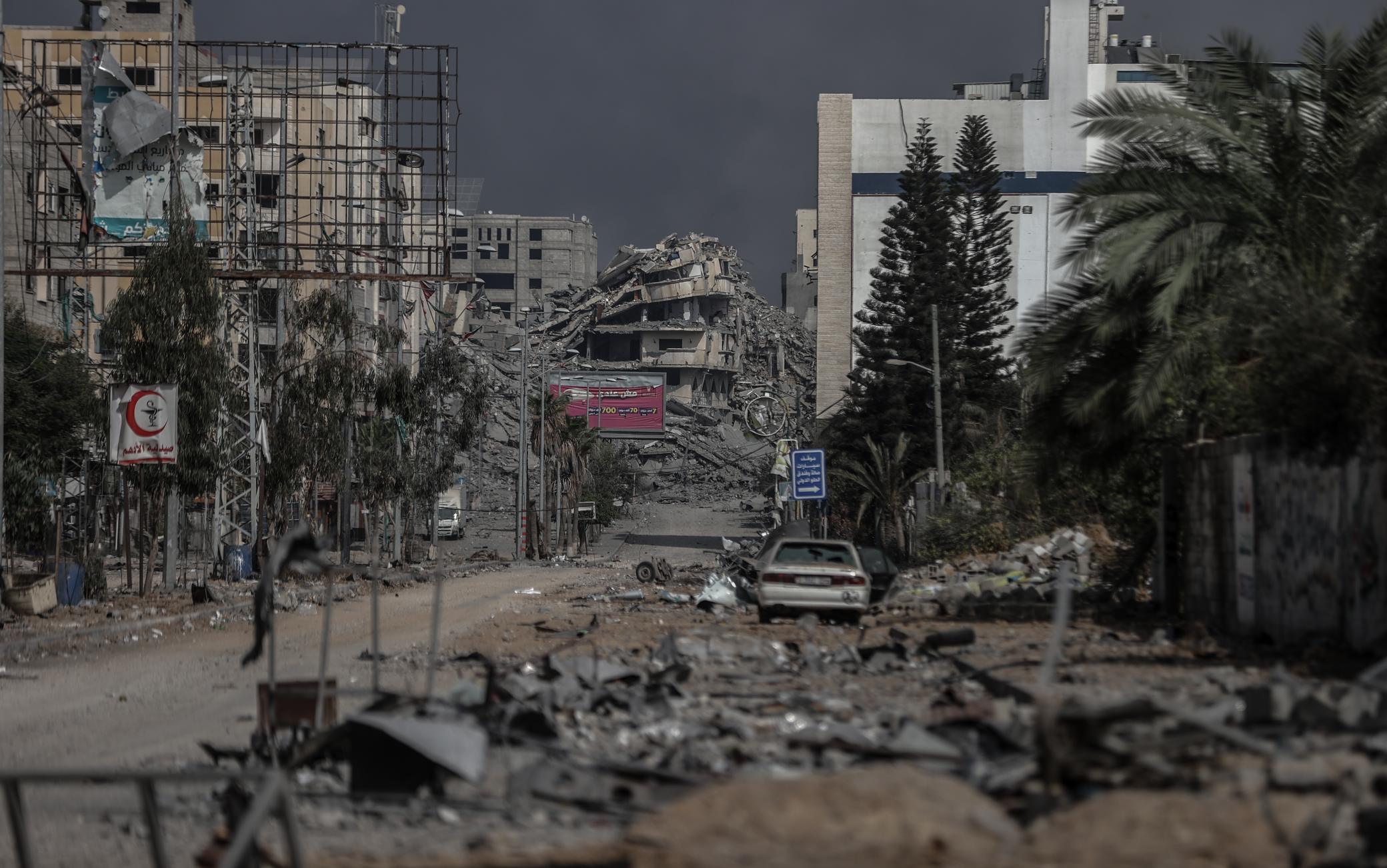 Guerra Israele-Hamas, la distruzione a Gaza tra palazzi crollati e strade devastate. FOTO | Sky TG24