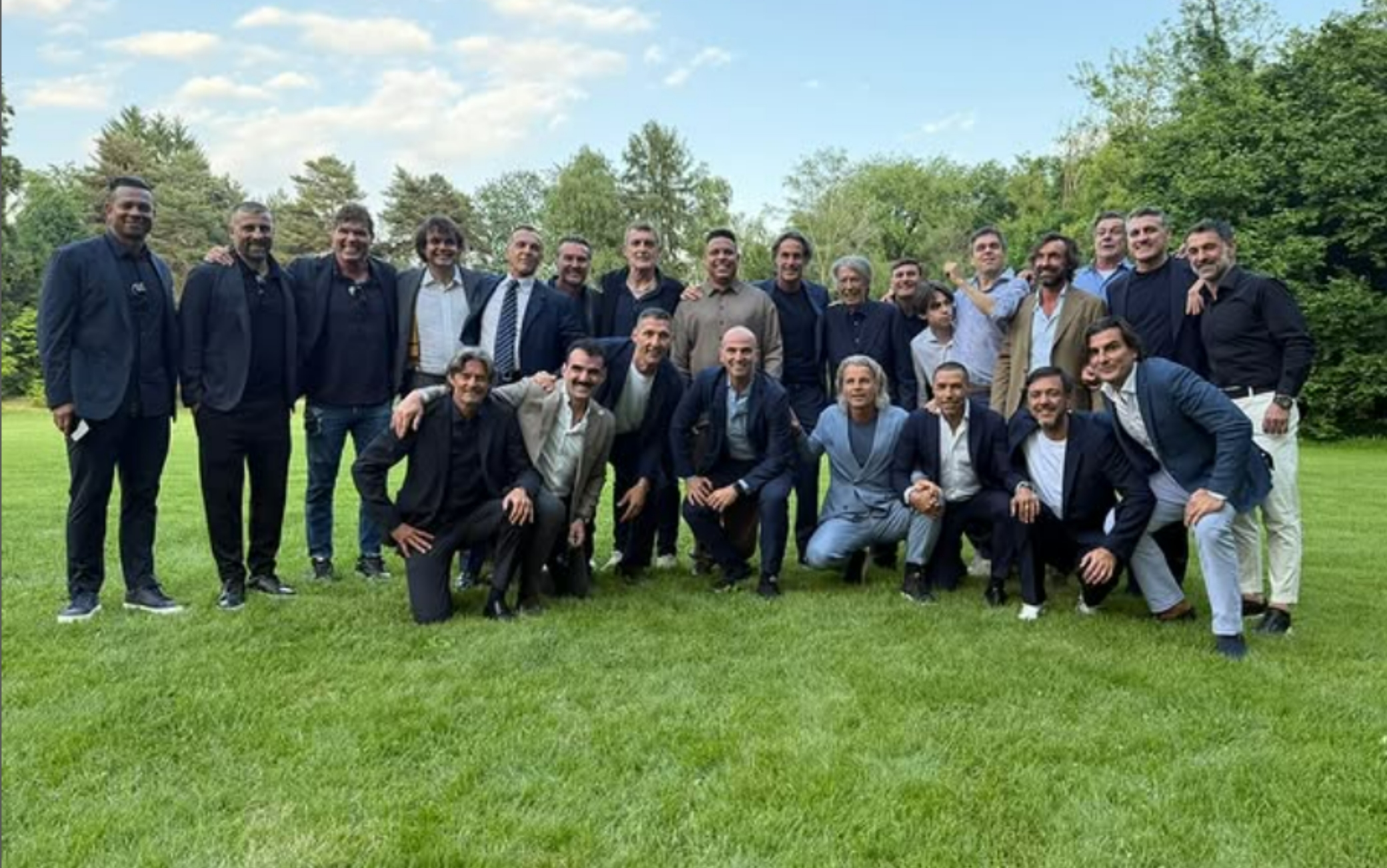 Moratti fa 80 anni: gli ex giocatori dell'Inter presenti al compleanno ...