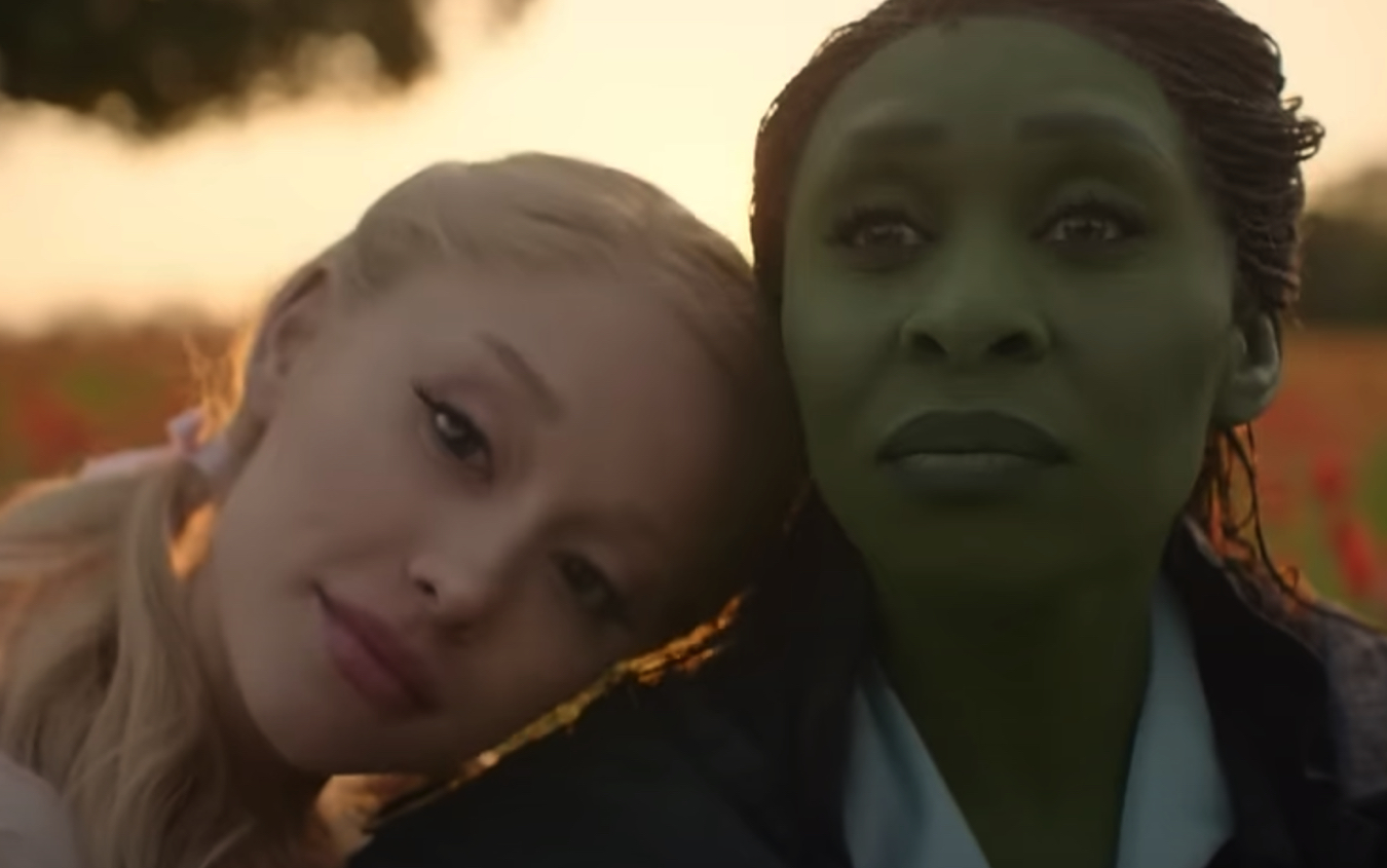Wicked, la recensione del film con Ariana Grande e Cynthia Erivo uscito ...