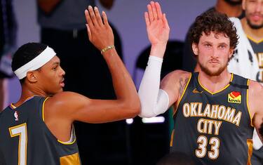 NBA, i tifosi di Philadelphia hanno un motivo in più per amare Mike ...