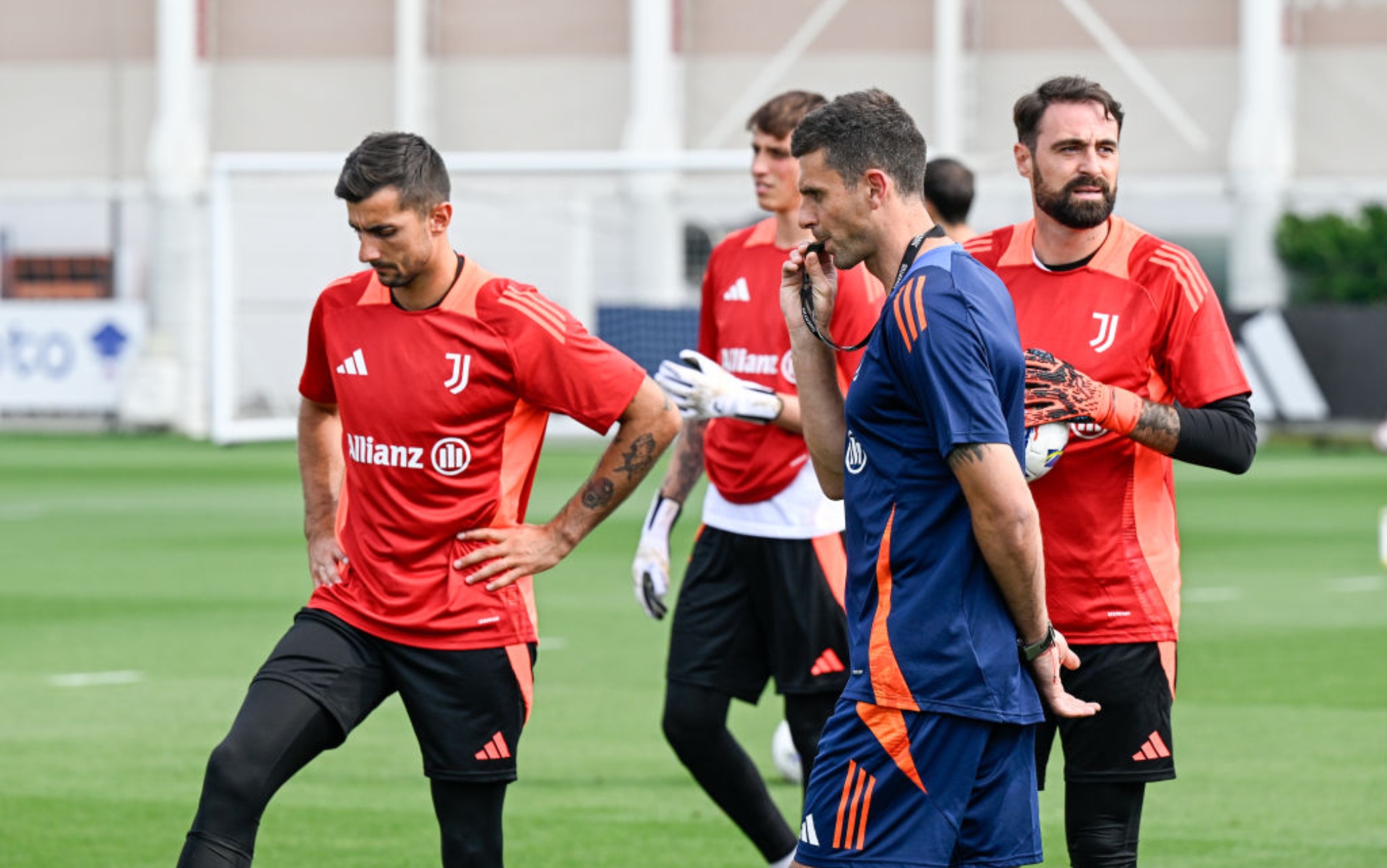 Juve verso la Serie A: le foto del primo allenamento di Thiago Motta